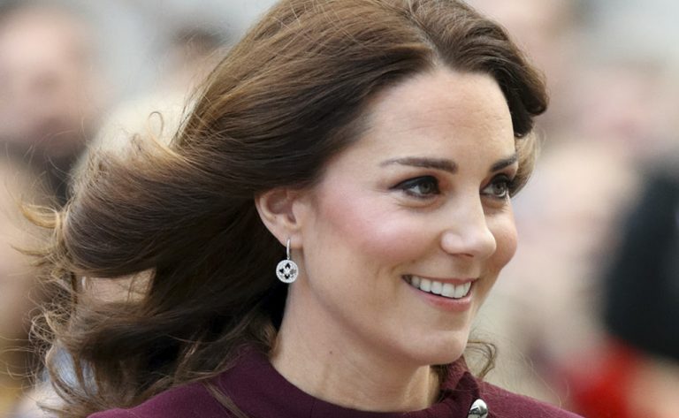 Kate Middleton compie 38 anni, boom di ritocchi per avere la sua "happy ...